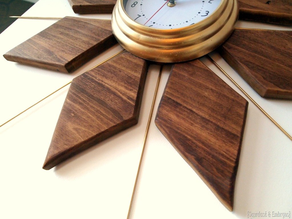 Mid-Century Modern esque Starburst Clock | Reality Daydream