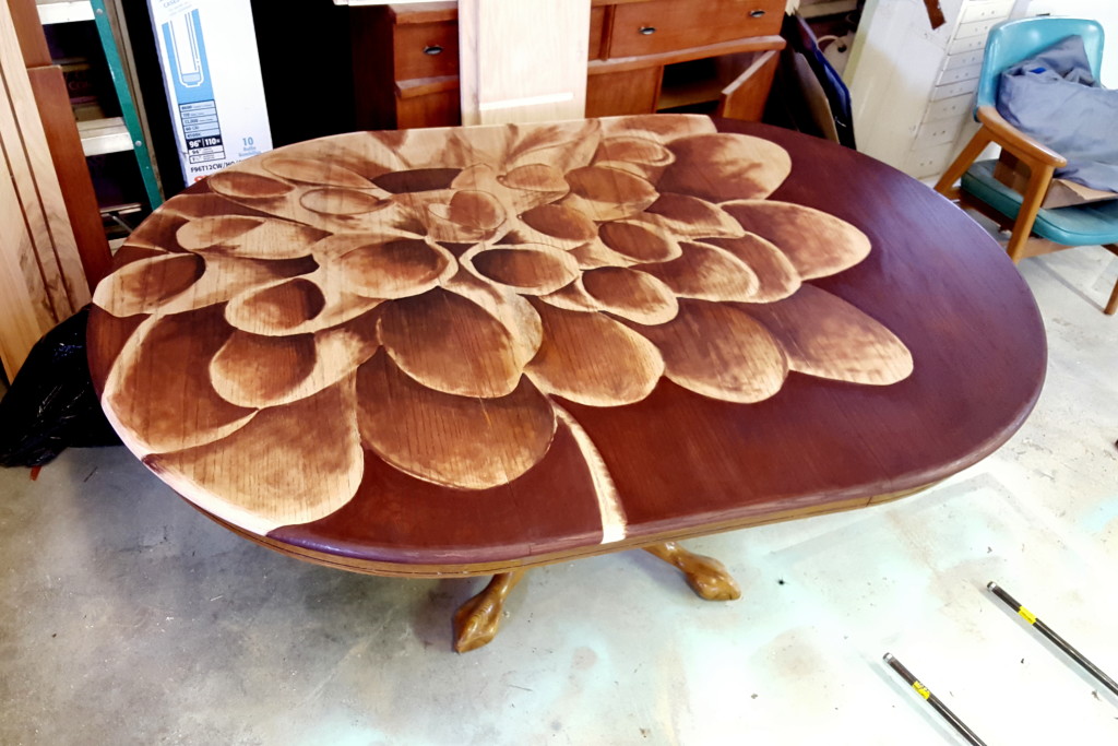 My newest 'Shading with Stain' Table! | Reality Daydream