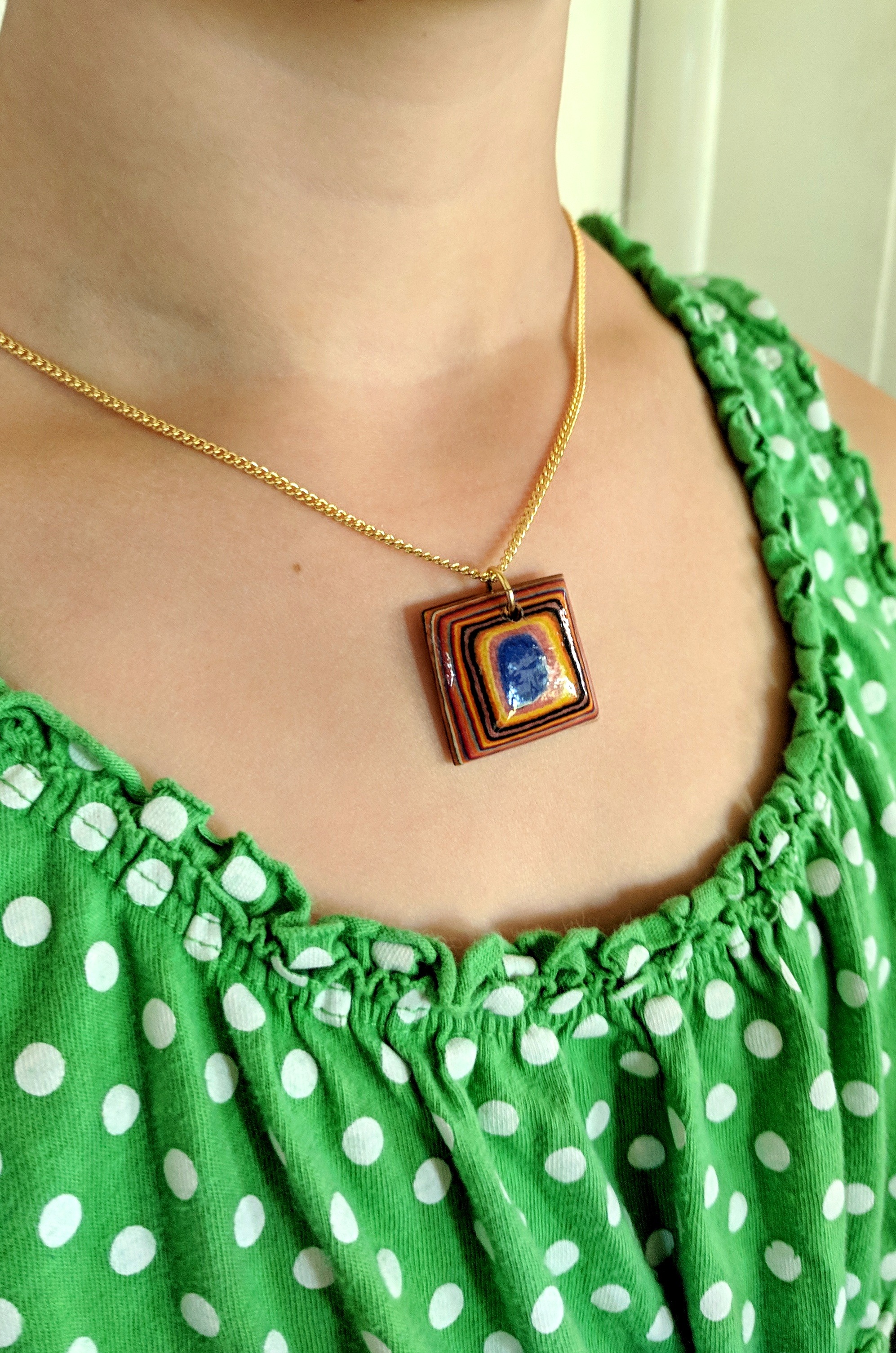 Agate Inspired Layered Paper Veneer DIY Jewelry | Reality Daydream