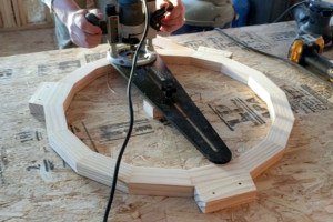 DIY Wooden Circle Shelf TUTORIAL! {Reality Daydream}