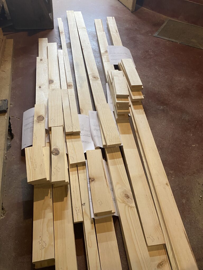 Banquette L-Shaped Bench Tutorial - with free building plans! | Reality ...