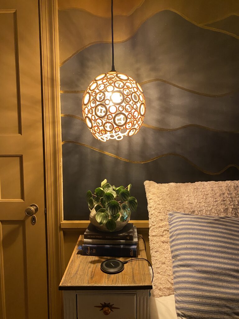 Wooden Circle Pendant Light Tutorial!